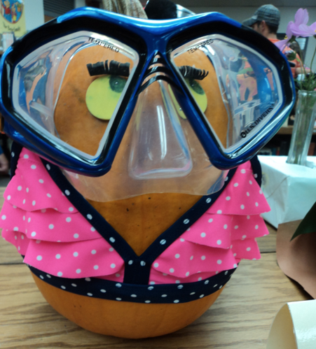 Pumpkin Decorating Ideas: Bathing Beauty - Mommysavers