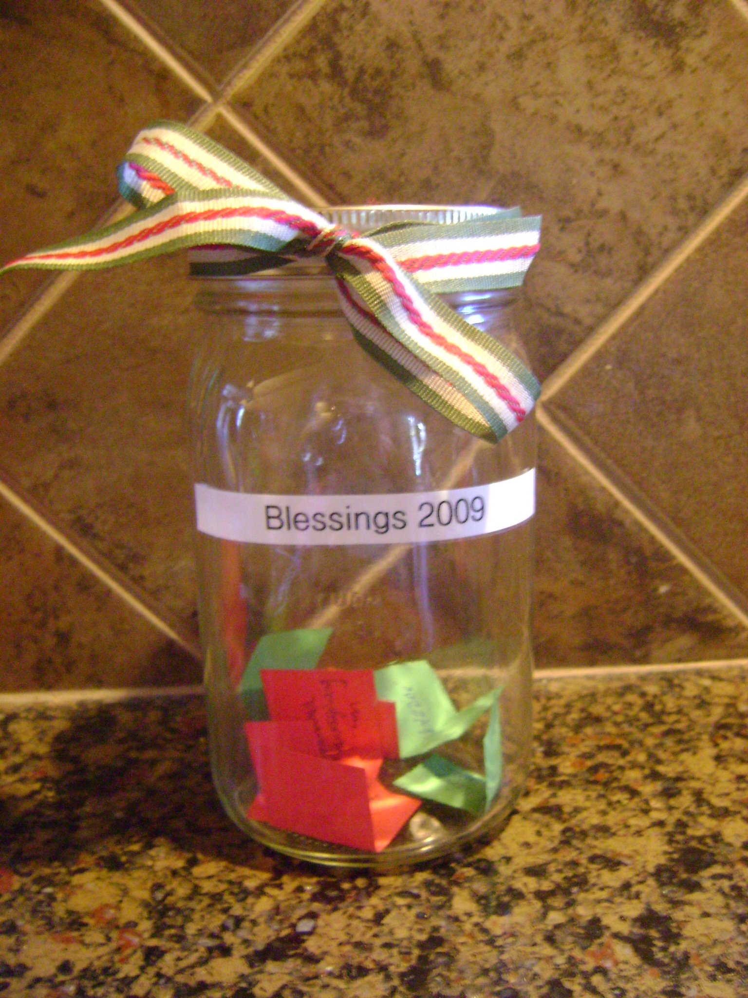 Create a Holiday Blessings Jar - Mommysavers