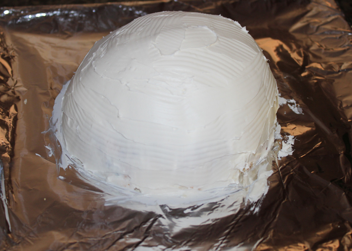 How to Make a Cheese Ball Igloo with Olive Penguins - Mommysavers