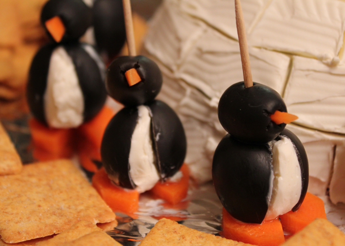 How to Make a Cheese Ball Igloo with Olive Penguins - Mommy Savers
