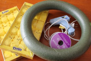 Marshmallow Peeps Reindeer Wreath - Mommysavers
