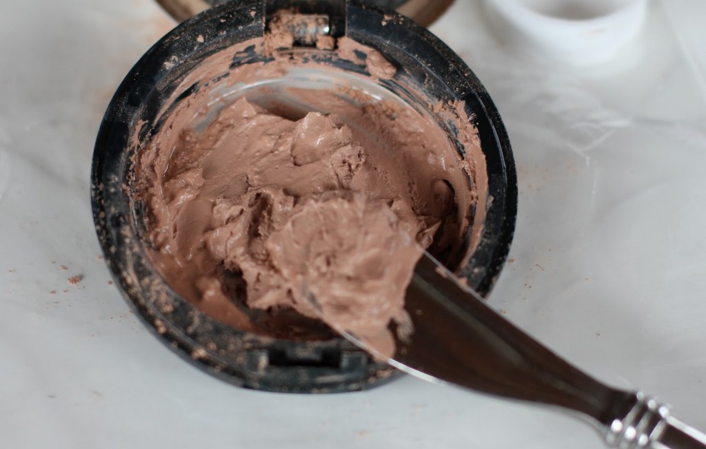 diy how to repair broken cracked makeup